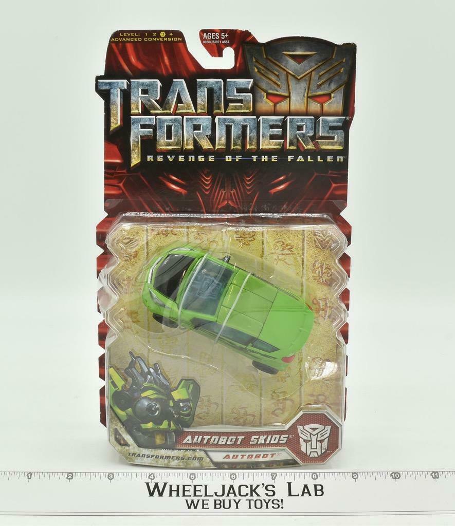 Autobot Skids NEW MOSC Transformers ROTF 2008 Hasbro Action Figure ...