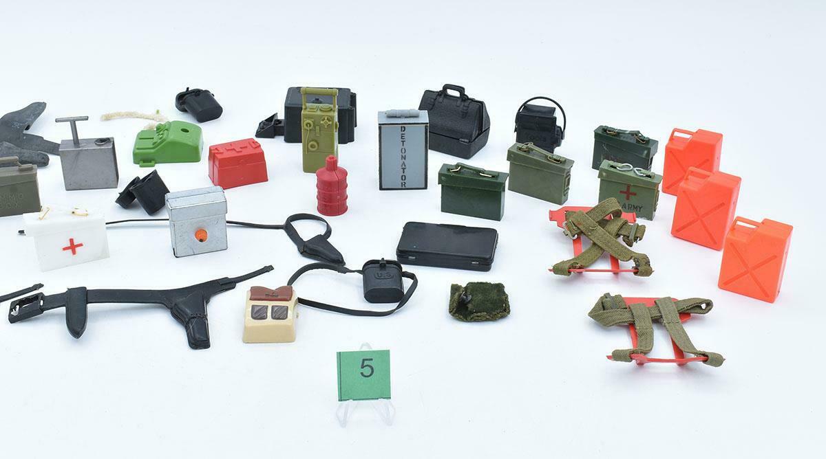 Lot 5 Accessories GI Joe Marx Mego Gas Cans, Ammo Boxes, Holsters ...