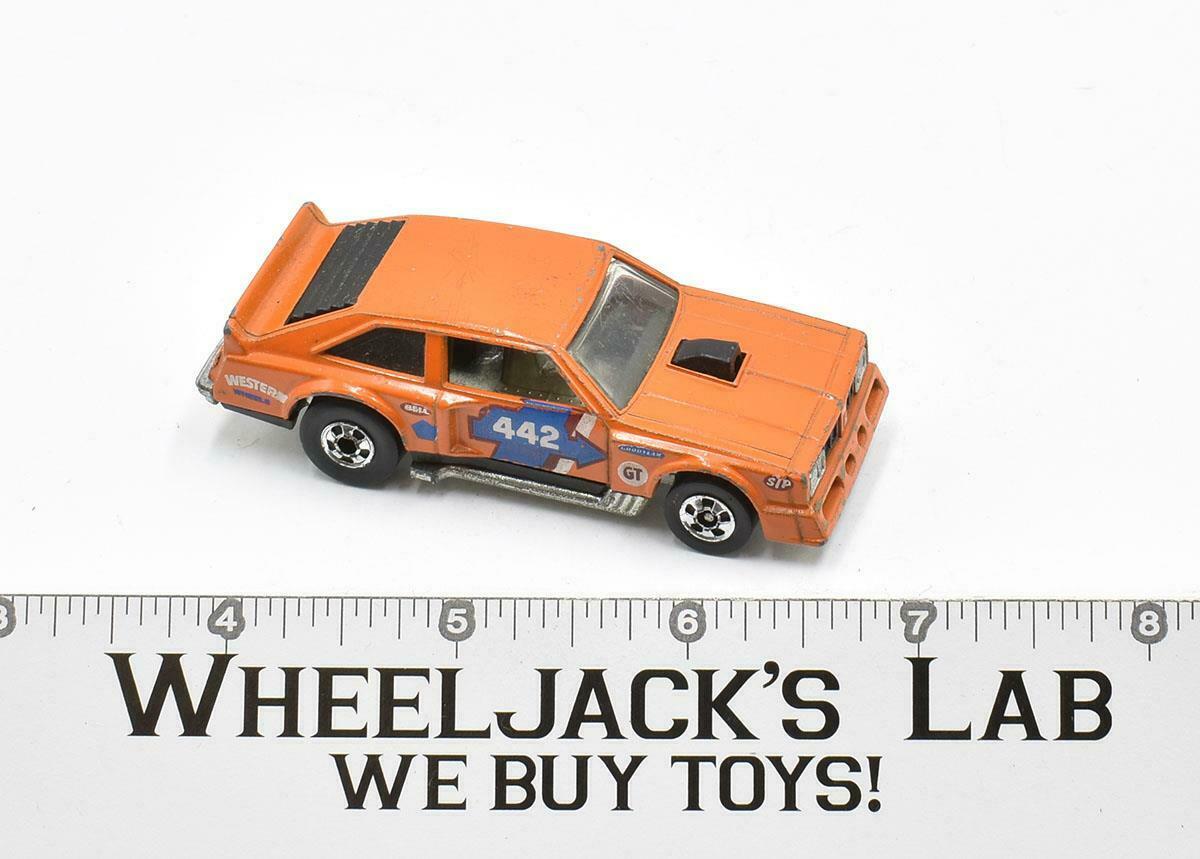 Flat Out 442 Hot Wheels 1978 Mattel Blackwall Vintage - Wheeljack's Lab