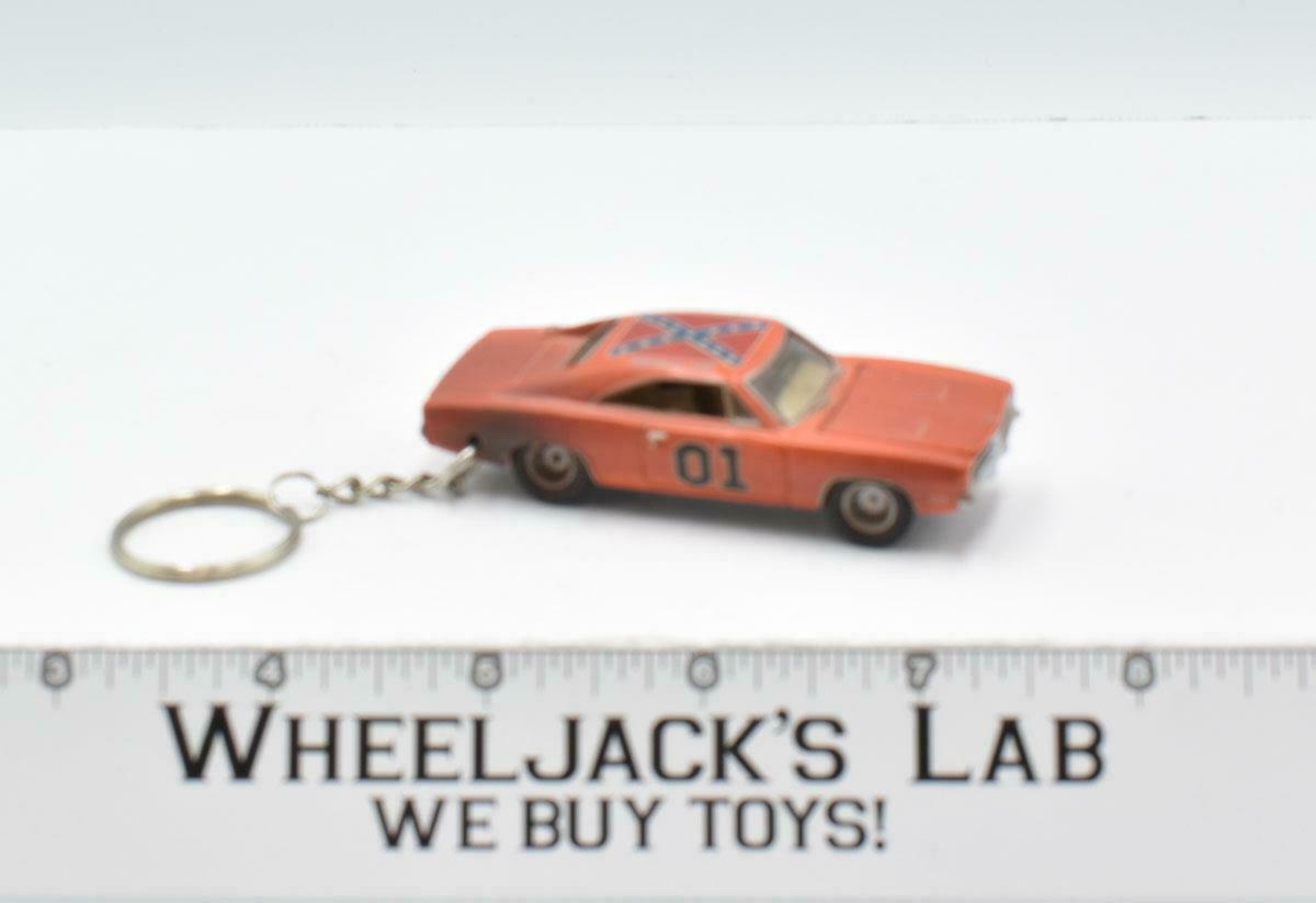 General Lee Dodge Charger Dukes of Hazzard 2000 Playing Mantis Keychain ...