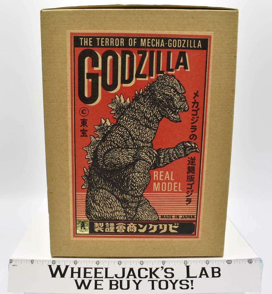 Terror of Mecha-Godzilla Model Kit Godzilla 2015 Billiken Action Figure ...
