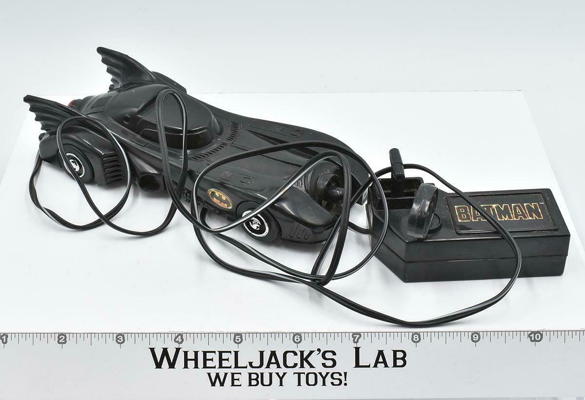 Remote Controlled Batmobile DC Comics Batman 1989 Toy Biz Action Figure ...