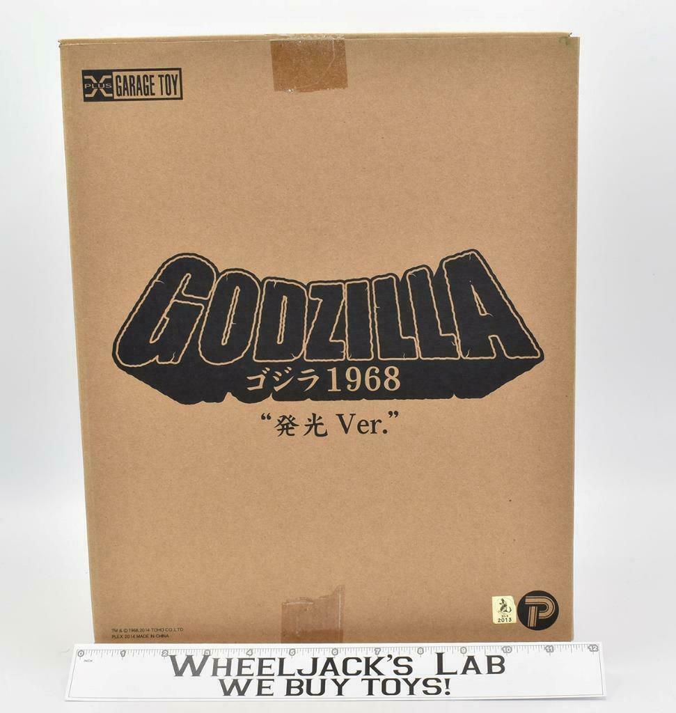 RicBoy Light-Up Godzilla 1968,2013 X Plus Garage Toy Action Figure MIB ...
