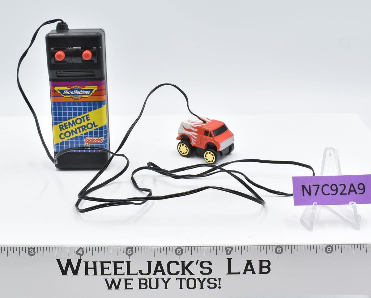 Van Remote Control Galoob 1989 Vintage Micro Machines - Wheeljack's Lab