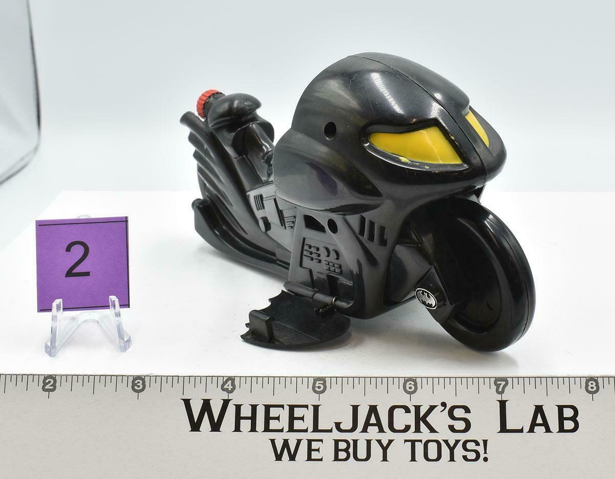 Batman Batcycle W/Drop Down Wings #2 DC Comics 1990 Kenner Action ...