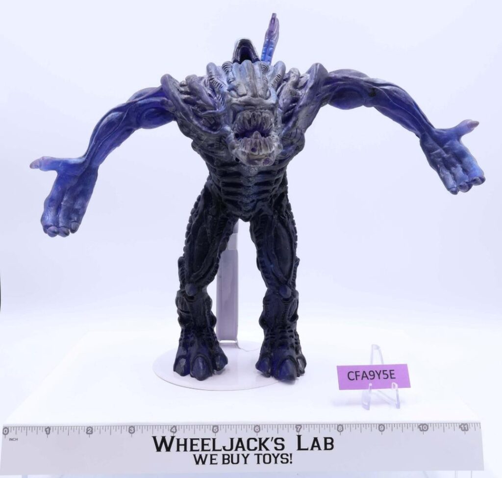 Poseable Space Alien Hunters 1993 Trendmasters 12" Action Figure ...