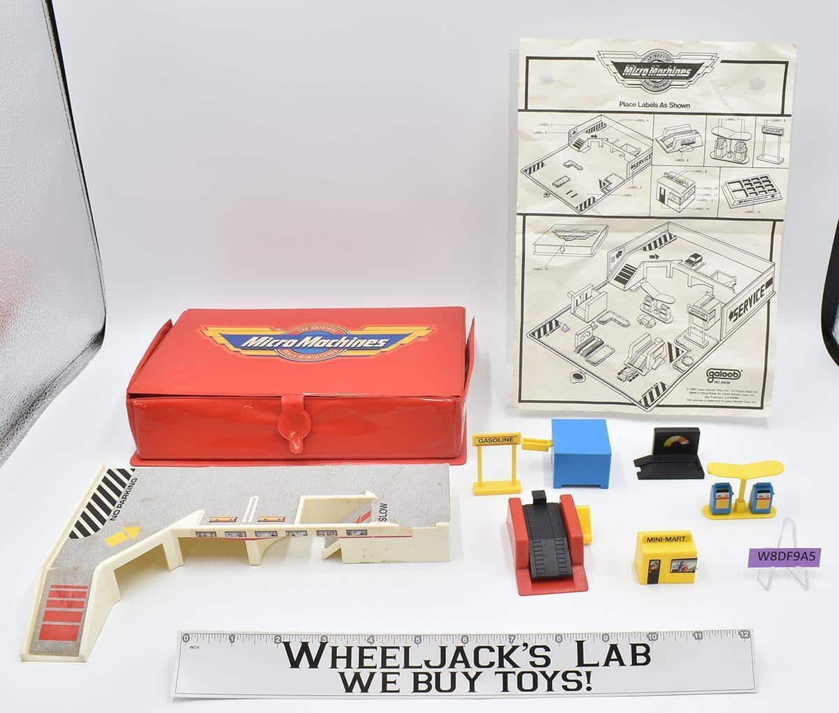 Red Service Station Playset Complete Micro Machines 1988 Galoob Case ...