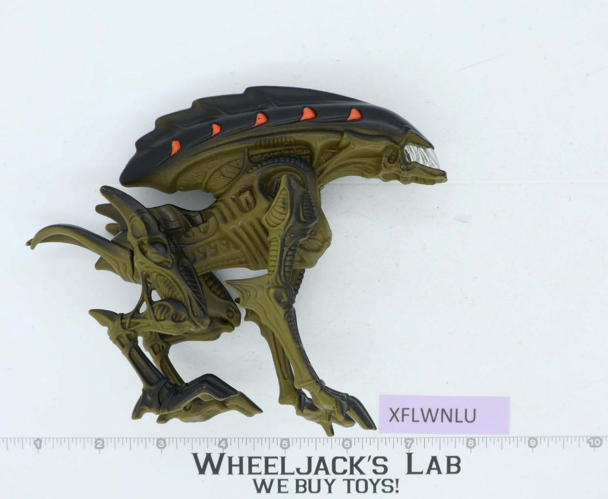 Wild Boar Alien With Hidden Power Attack Spikes Aliens 1994 Kenner ...
