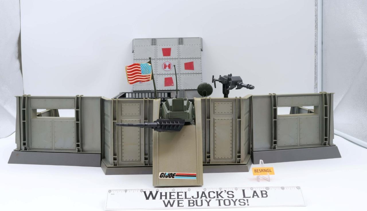 Headquarters Command Center G.I. Joe 1983 Hasbro Vintage Playset - Wheeljack's Lab