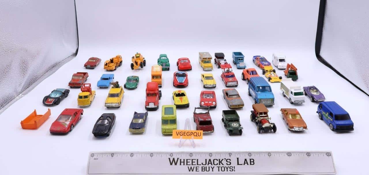 Lot of 39 Miscellaneous Cars/Vehicles/Trucks Vintage Matchbox Hotwheels ...