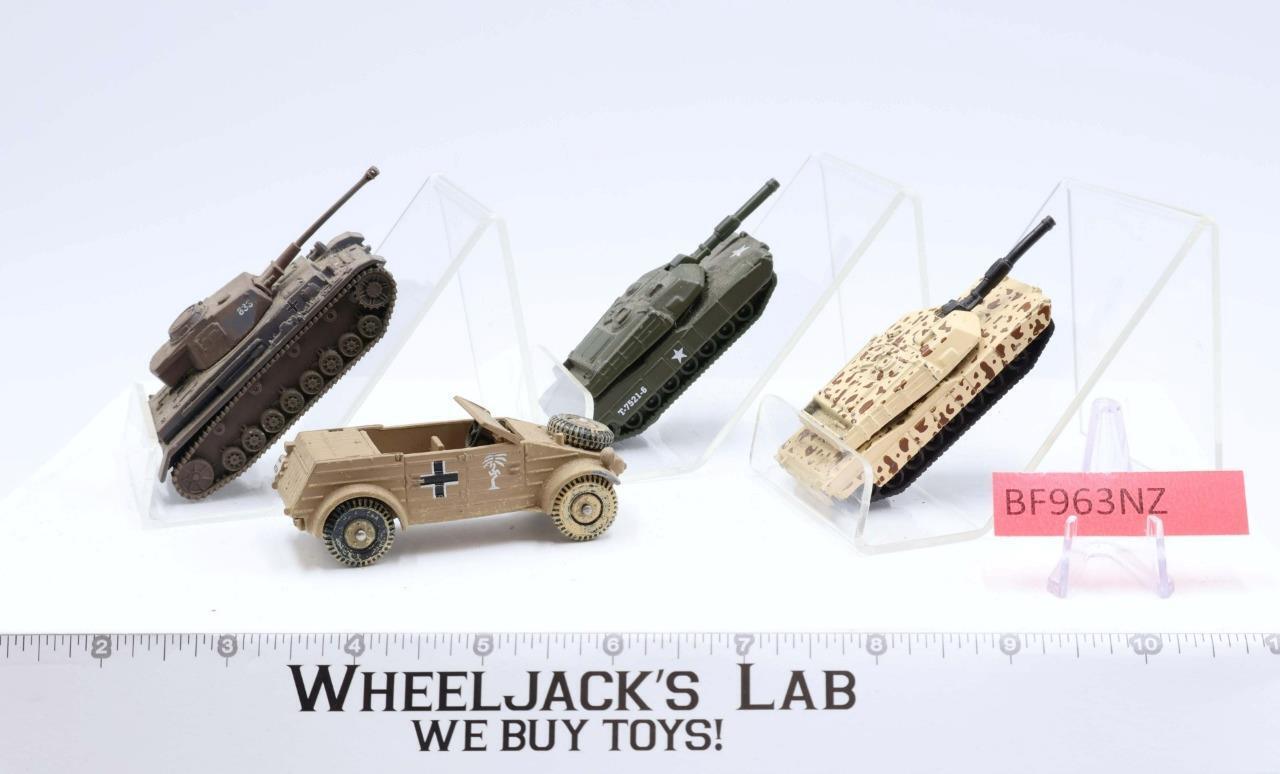 Lot of 4 Die Cast Metal Army Tanks/Vehicles Corgi/Matchbox/Maisto 1980 ...
