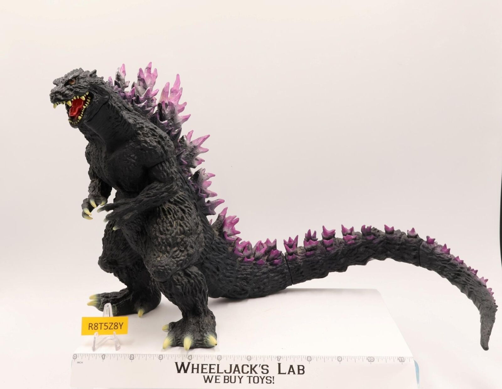 Godzilla DX Toho 2000 Banpresto 10" Action Figure - Wheeljack's Lab