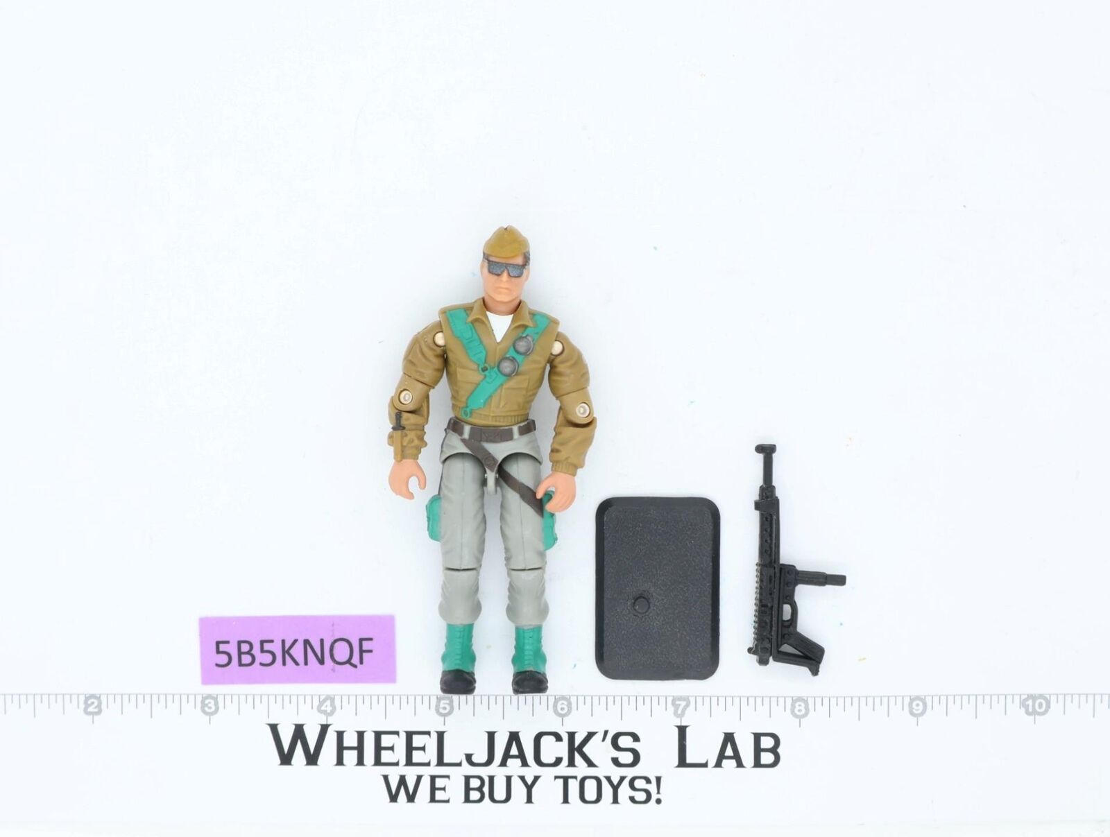 General Tomahawk V2 G.I. Joe 2002 Hasbro Action Figure - Wheeljack's Lab
