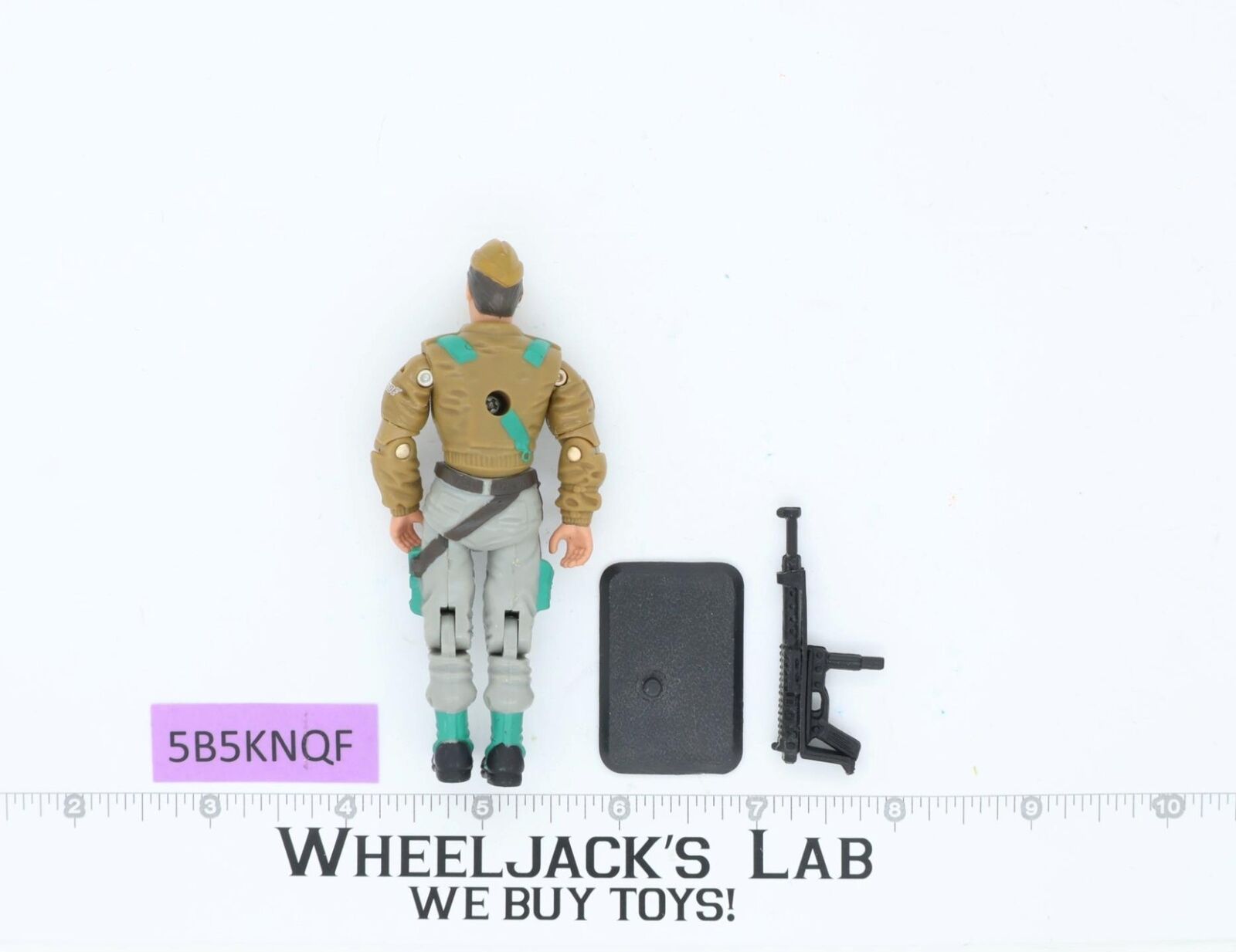 General Tomahawk V2 G.I. Joe 2002 Hasbro Action Figure - Wheeljack's Lab
