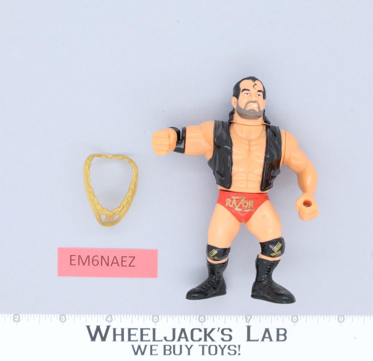 Razor Ramon W/Necklace WWE WWF Wrestling 1993 Titan Sports Hasbro ...