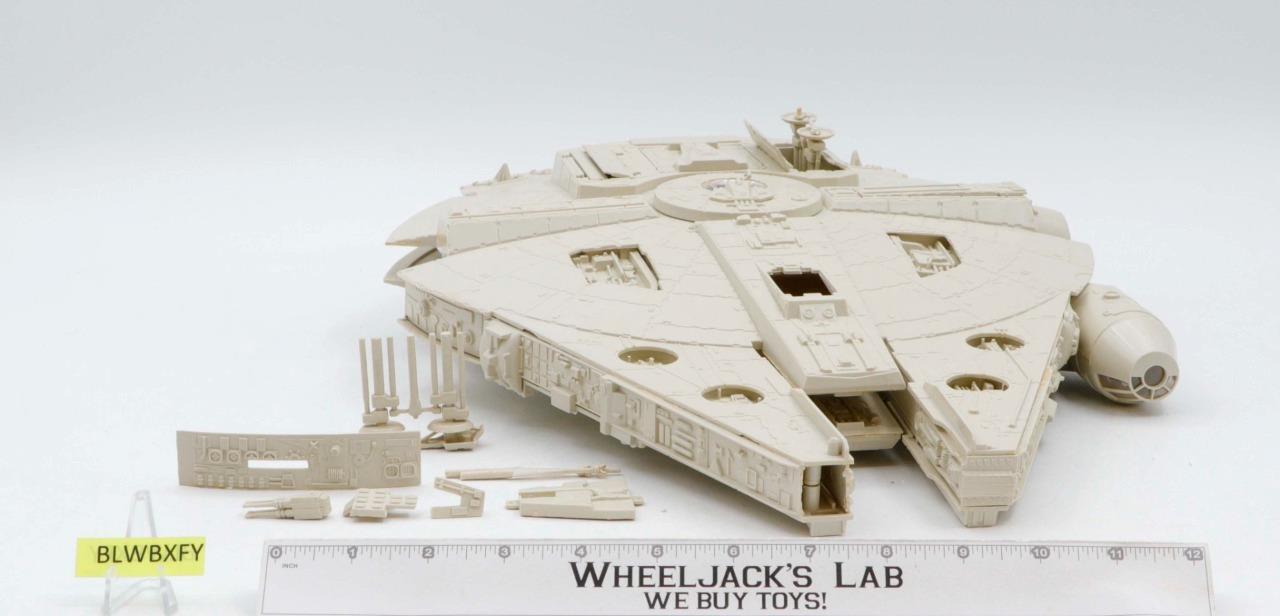 Millennium Falcon Star Wars Empire Strikes Back 1981 MPC Model Kit 18 ...