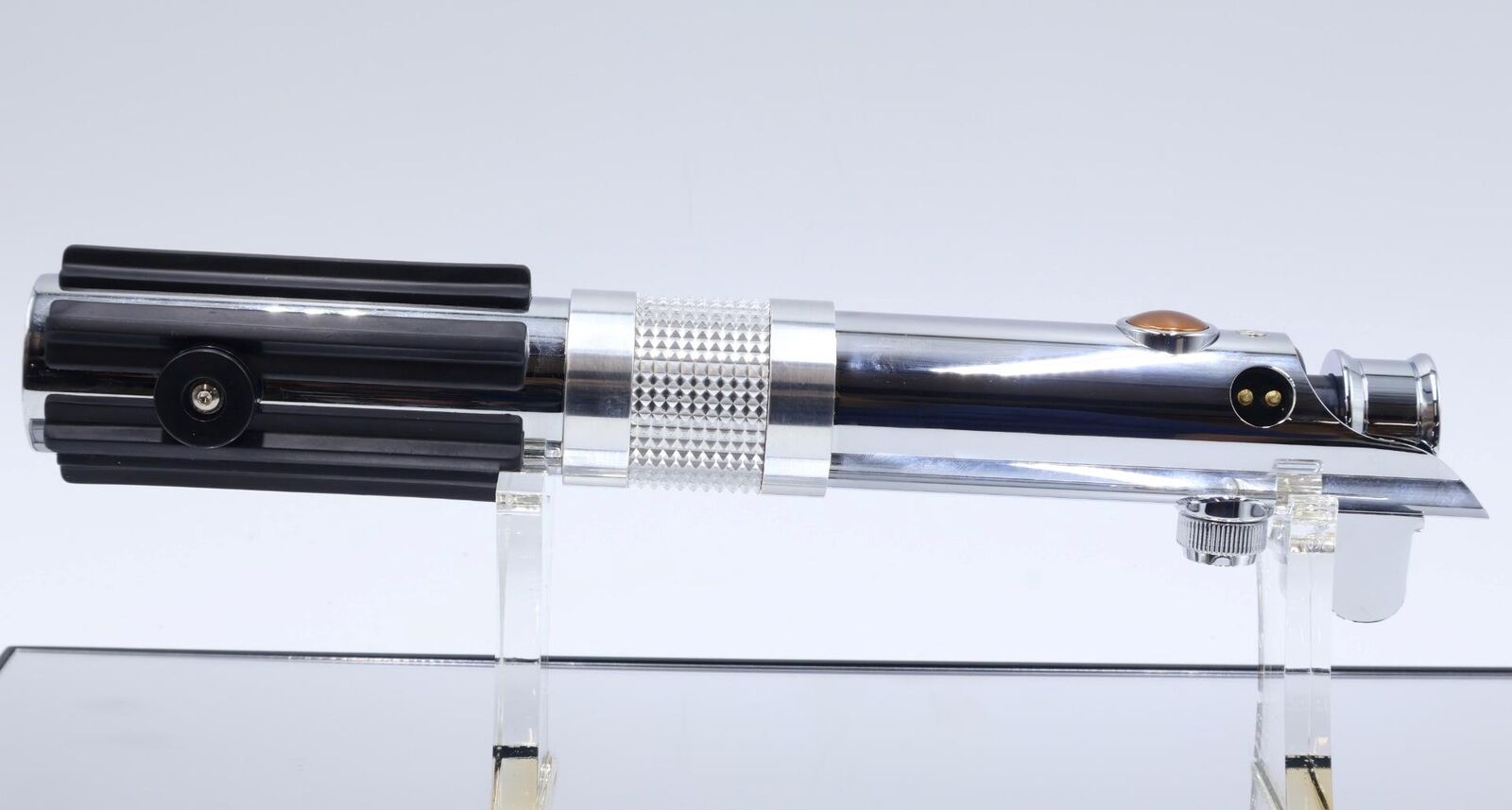 Star Wars Master Replicas Anakin Skywalker/Darth Vader RotS Lightsaber ...