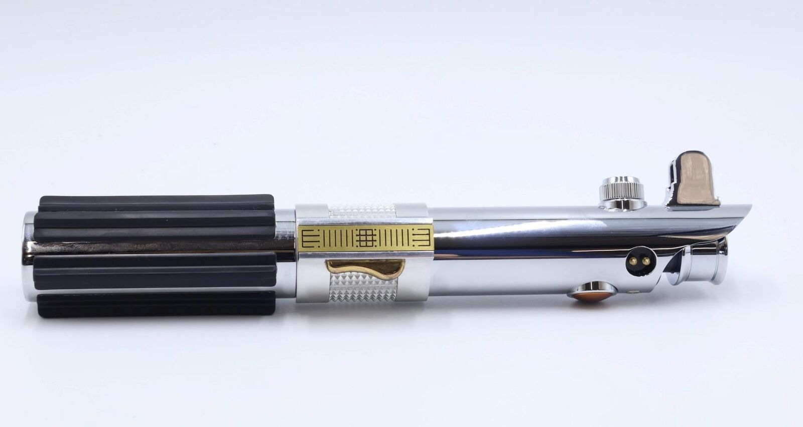 Star Wars Master Replicas Anakin Skywalker/Darth Vader RotS Lightsaber ...