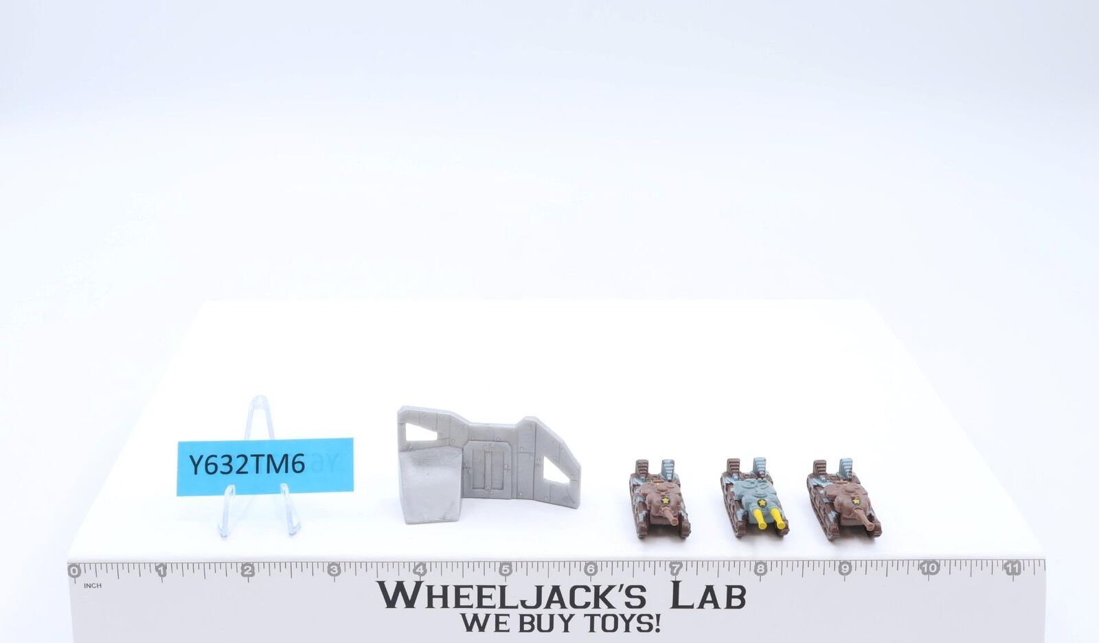 Anti-Aircraft Tanks 100% Complete Mega Force 1989 Kenner Action Figure ...