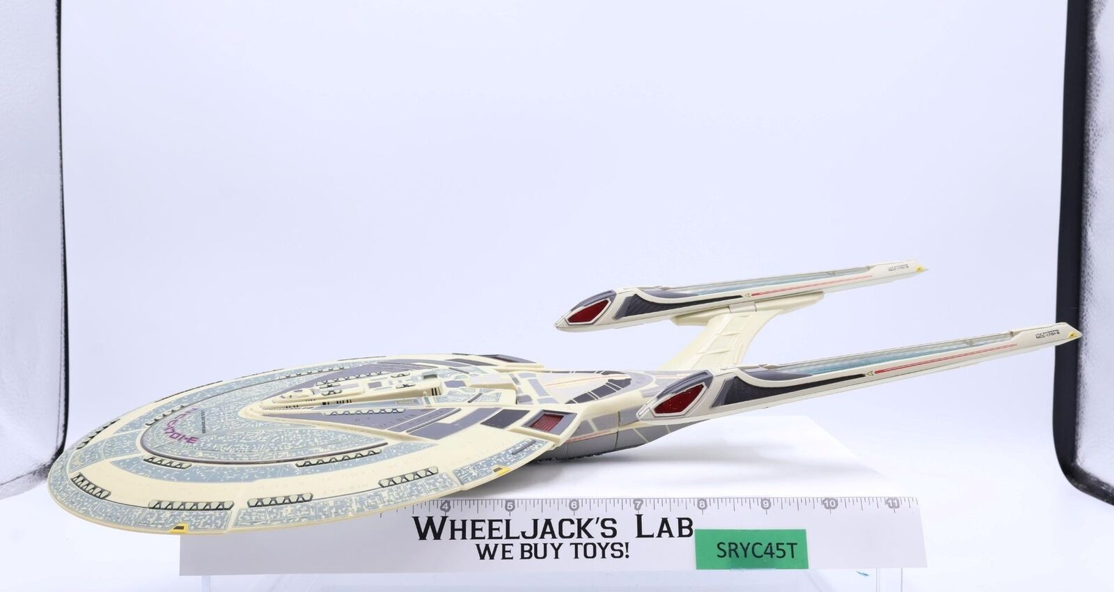 USS Enterprise NCC-1701-E Star Trek Starship Legends 2005 Diamond Toys ...