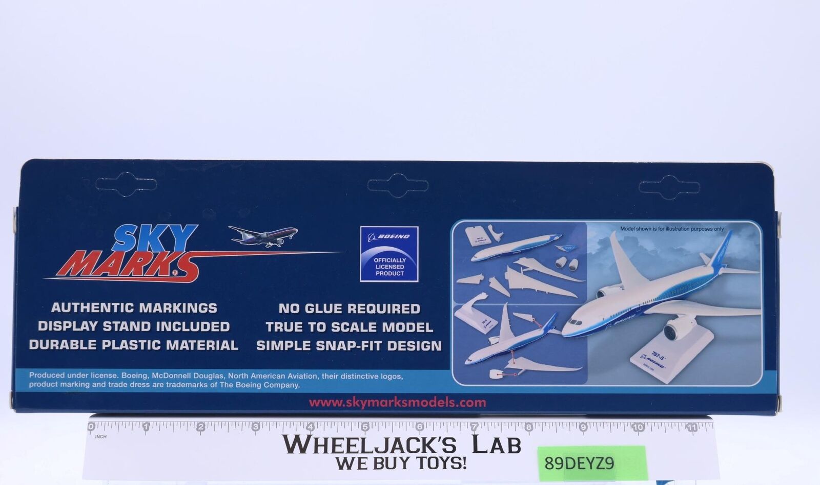 Boeing 707 Pan Am Airways 1/150 Snap Fit Model Sky Marks 2020 Daron NEW ...