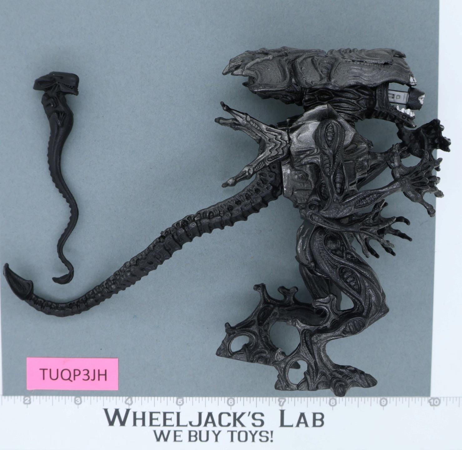 Alien Queen W/Deadly Chest Hatchling Complete Aliens 1992 Kenner Action ...