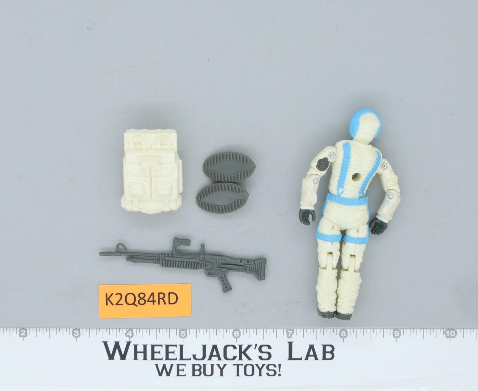 Sub-Zero V1 G.I. Joe 1990 Hasbro Vintage Action Figure - Wheeljack's Lab