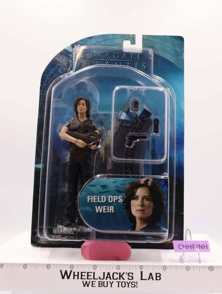 Field Ops Weir Stargate Atlantis Series 1 MOSC Diamond Select Toys Action Figure - Wheeljack's Lab