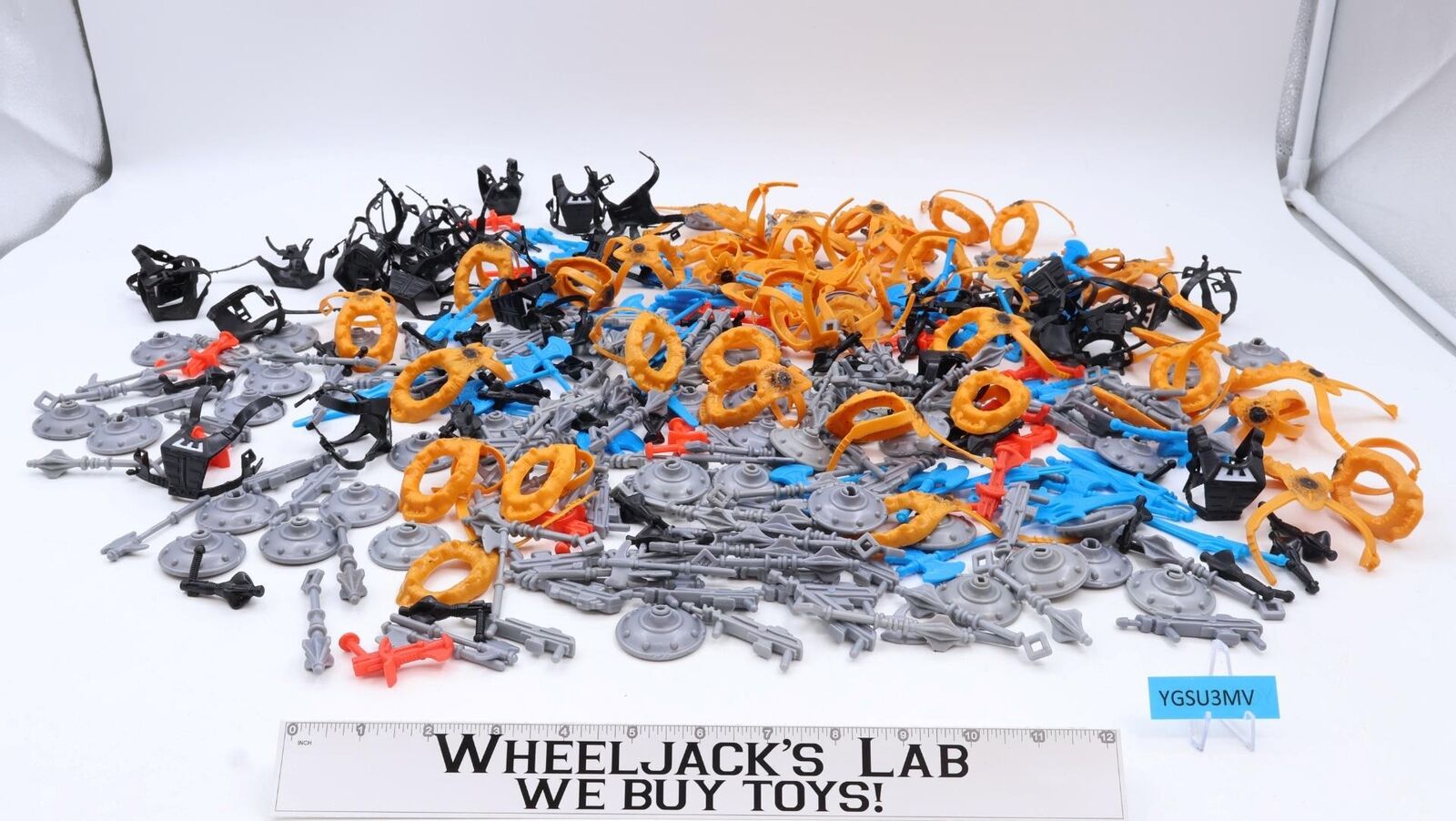 300+ Pc Lot of Weapons Pack Accessories He-Man Masters of the Universe ...