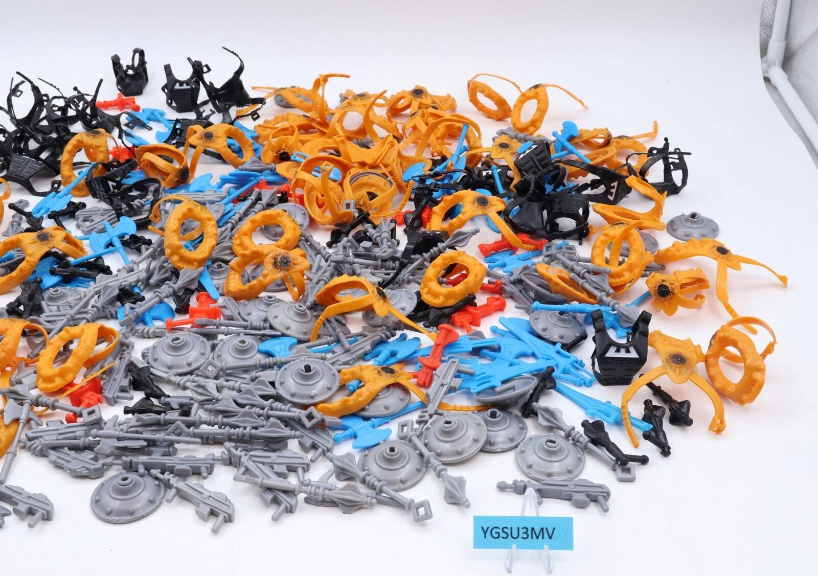 300+ Pc Lot of Weapons Pack Accessories He-Man Masters of the Universe ...