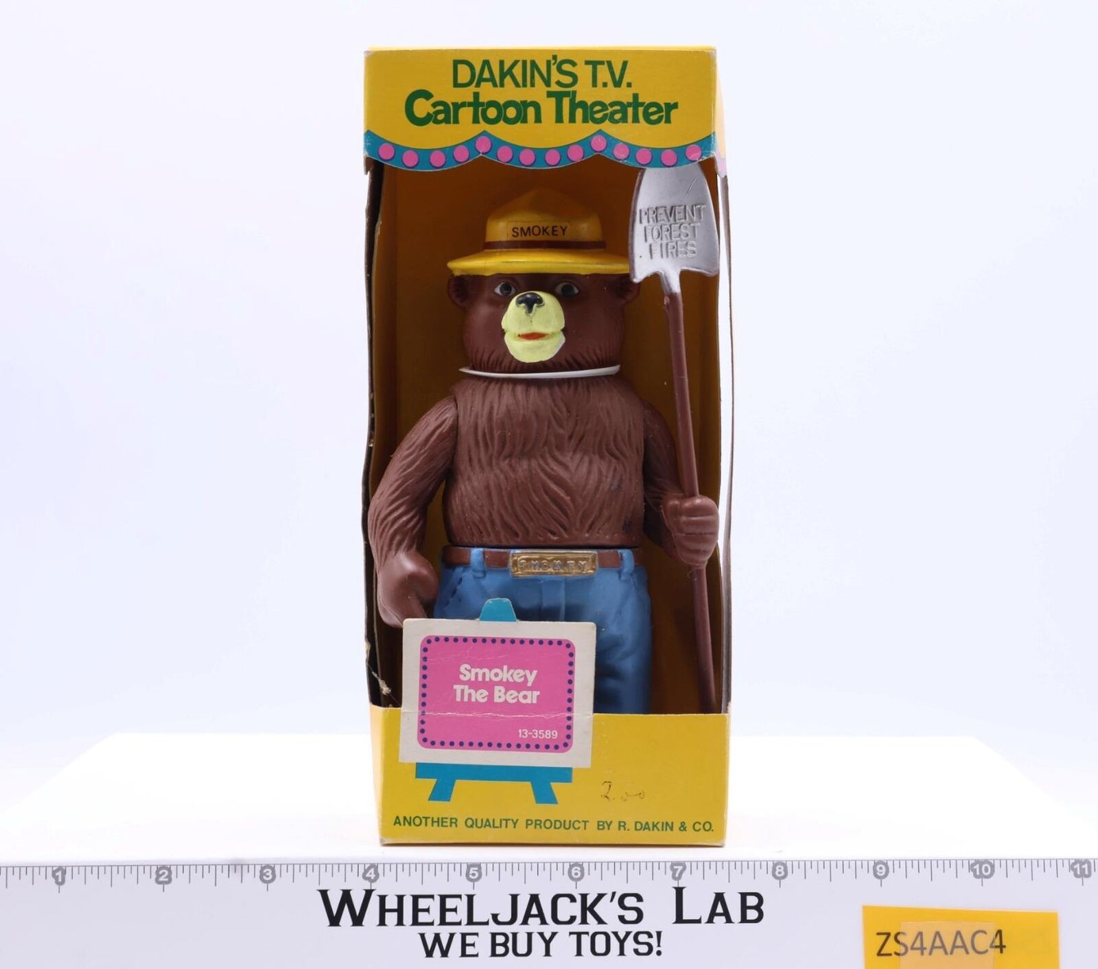 Smokey the Bear T.V. Cartoon Theater 1976 R. Dakin "8" Figure NEW MIB ...