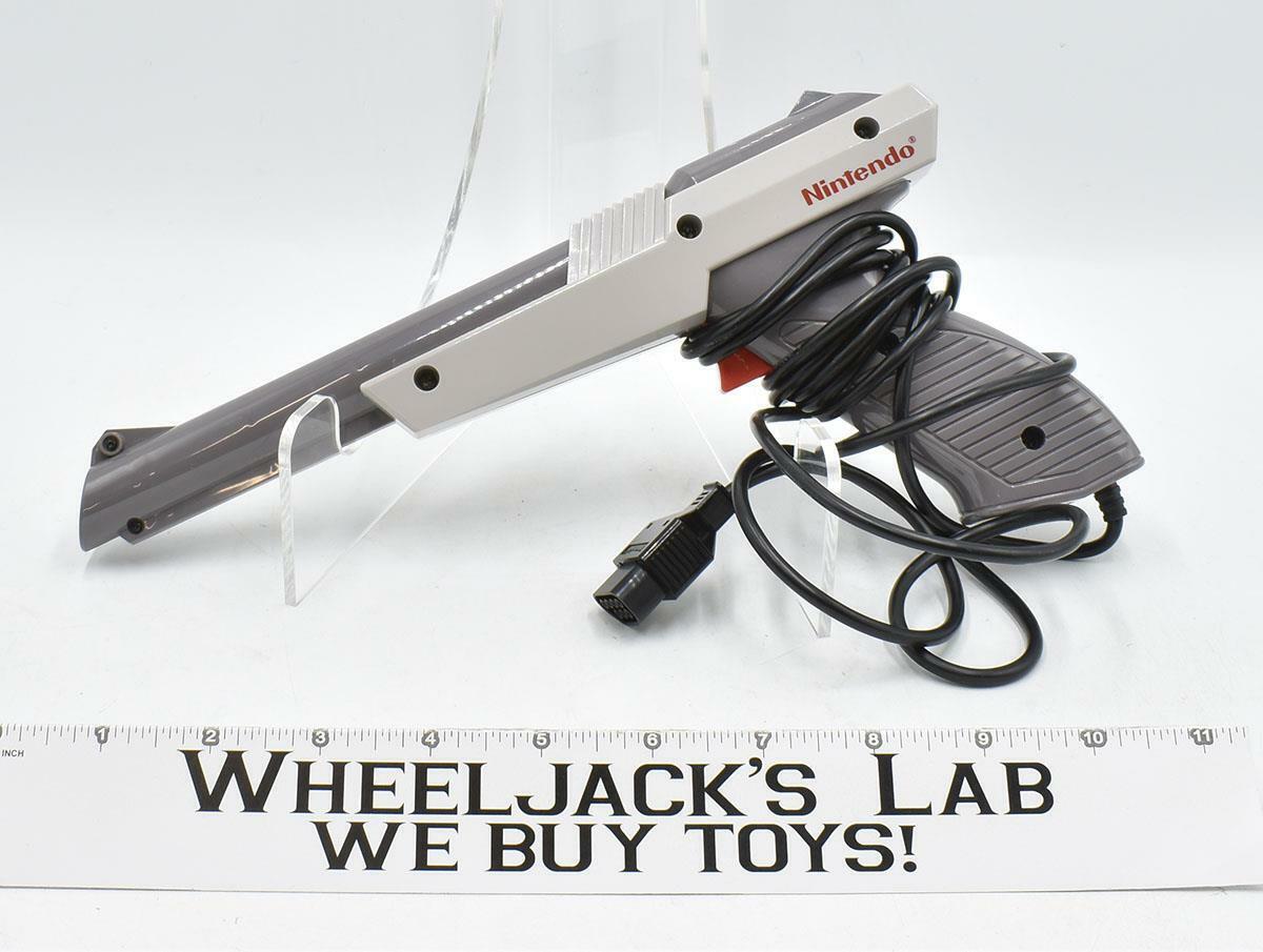 Nintendo Zapper Duck Hunt Light Gun NES-005 1985 Video Game Gun ...