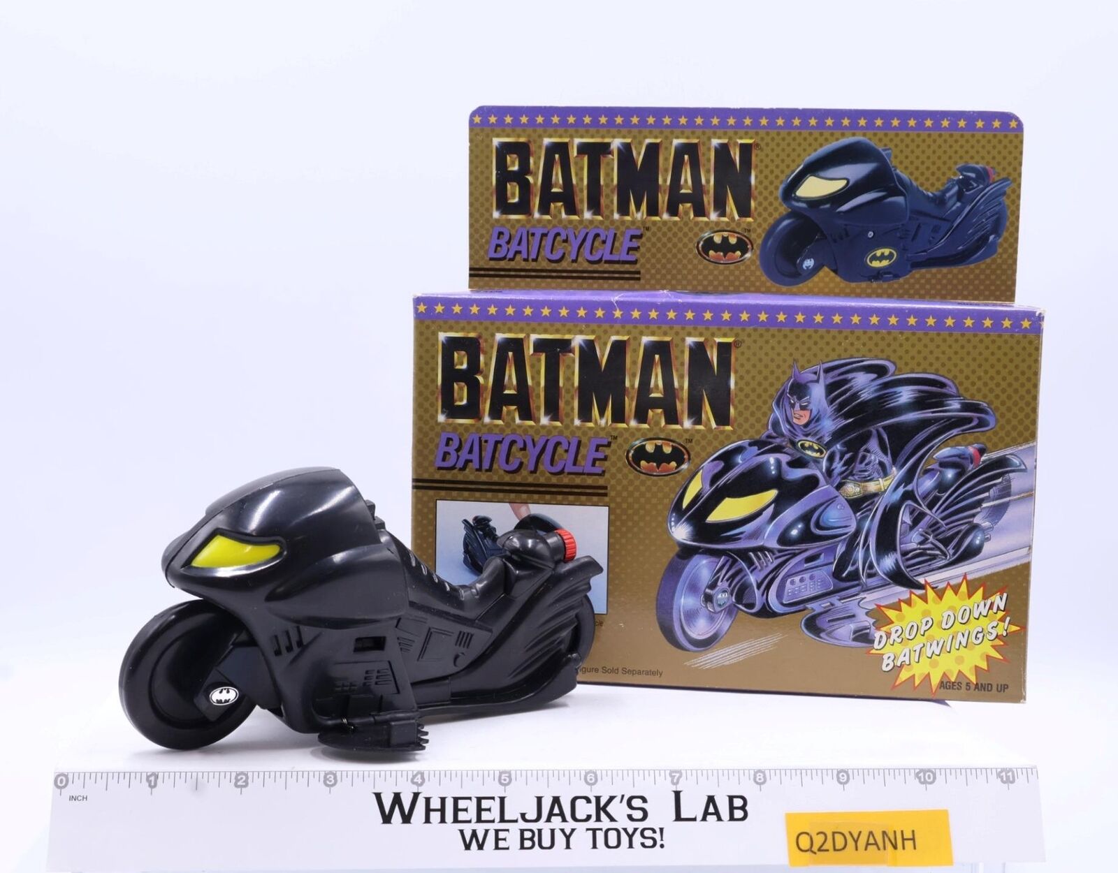 Batcycle DC Comics Batman 1990 Toy Biz Action Figure Vehicle NR MINT ...