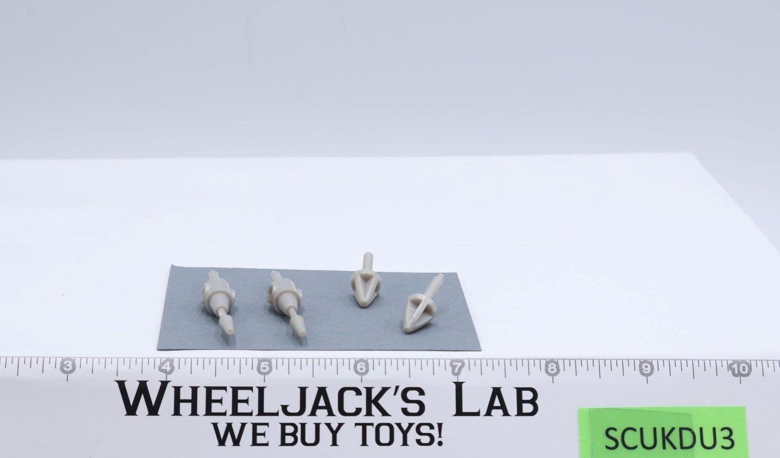 STARSCREAM SHORT & LONG MISSILES BOMBS PAIRS Vintage G1 Transformers 1984 Figure - Wheeljack's Lab