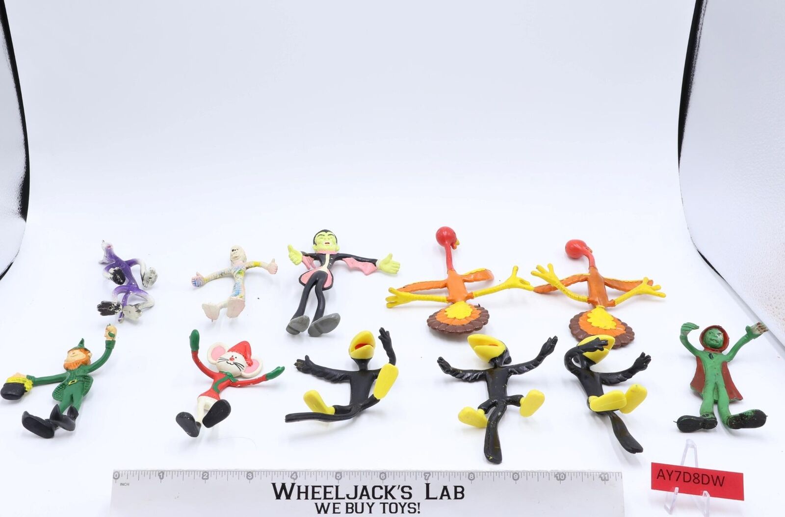 Lot of 11 Bendable/Posable Holiday Figures Vintage Action Figures ...