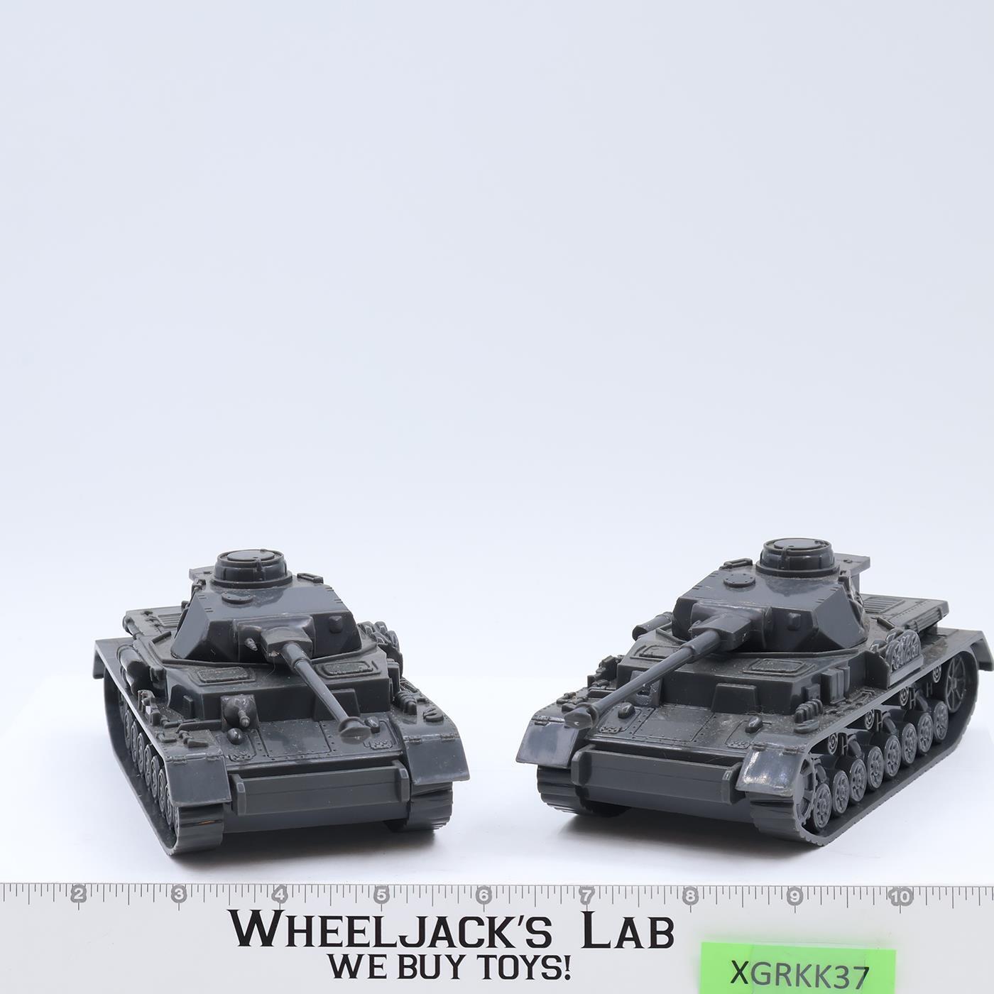 Lot of 2 German Panzer IV Tanks WWII Plastic Toy Soldiers CTS 7.5" Long ...
