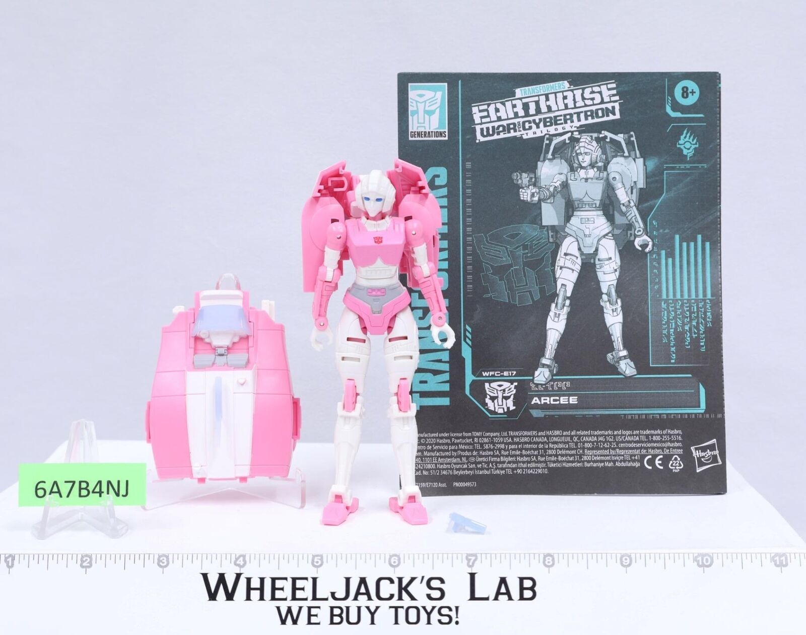 Arcee 100% Complete Transformers Earthrise WFC 2020 Hasbro Action ...