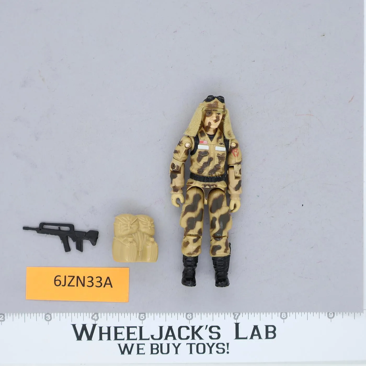 Dusty V1 G.I. Joe 1985 Hasbro Vintage Action Figure - Wheeljack's Lab