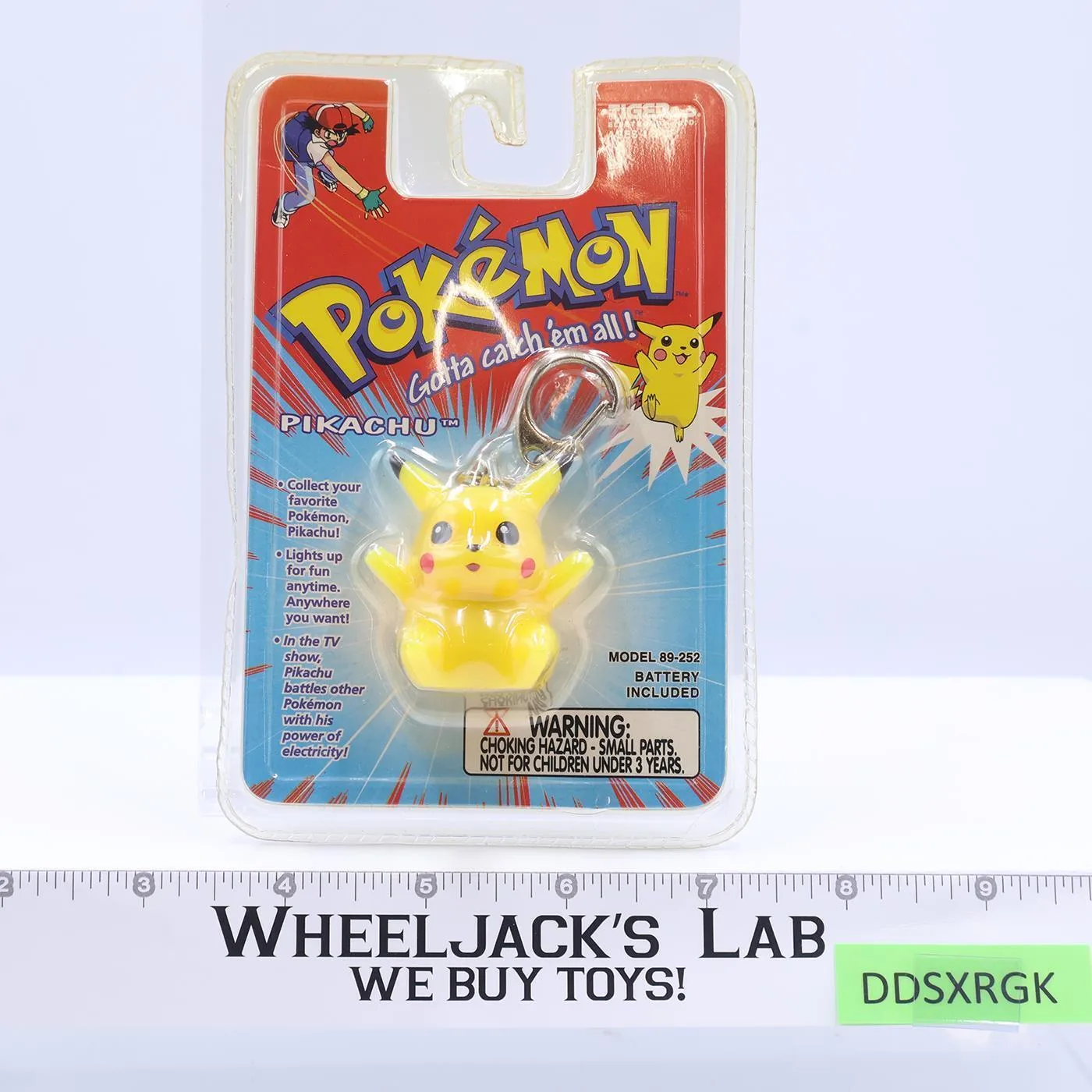 Pikachu Light Up Keychain Pokémon 1998 Tiger Electronics NEW SEALED ...