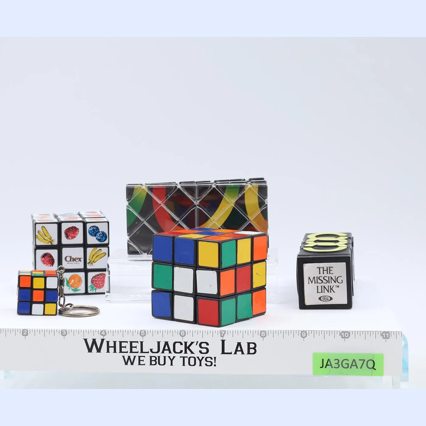 Lot of 5 Puzzle Rubik's Cubes / Twisters Puzzles 1980s Milton Bradley ...