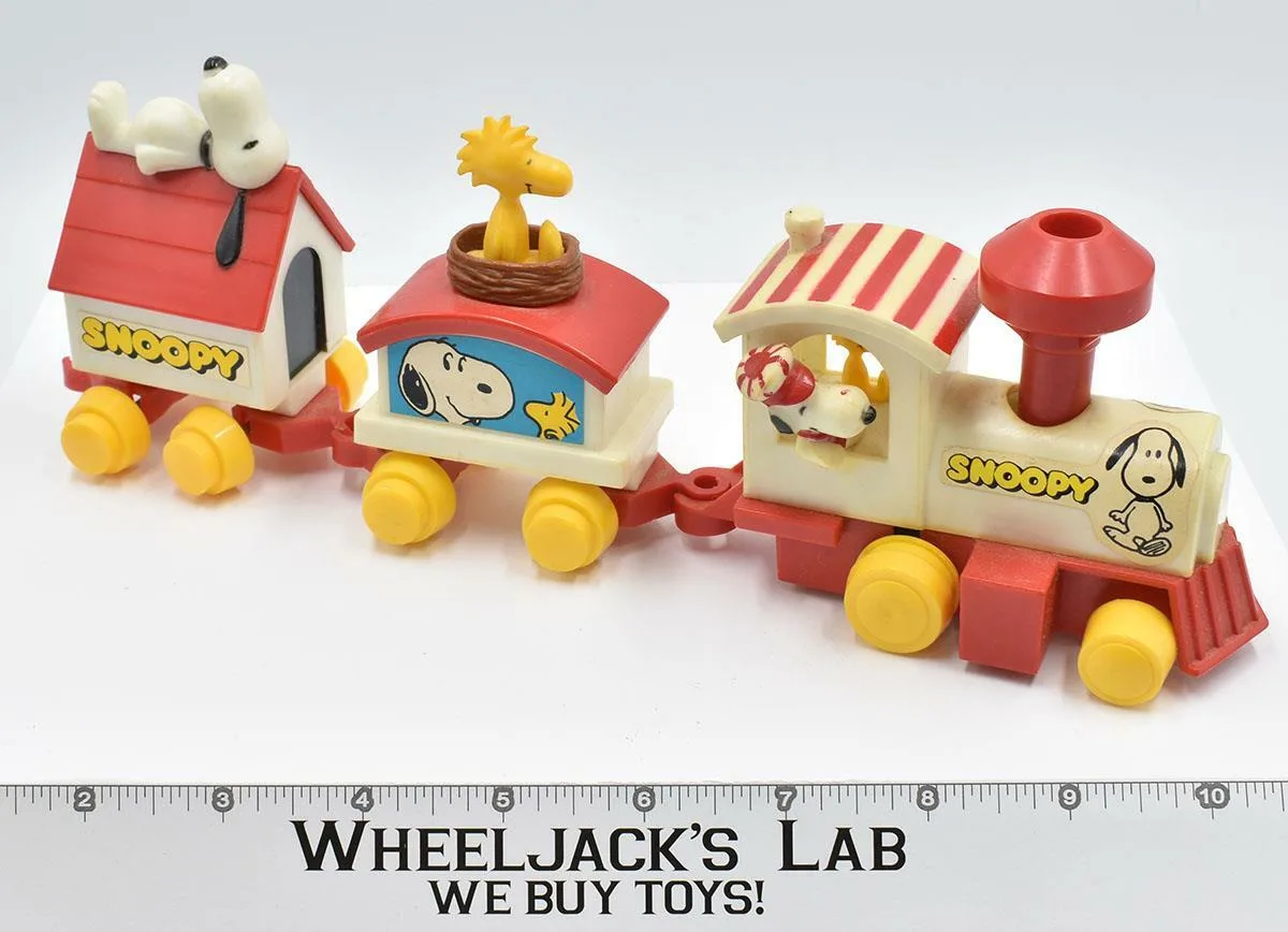 Wind Up Train Snoopy Woodstock The Peanuts 1972 United Feature ...