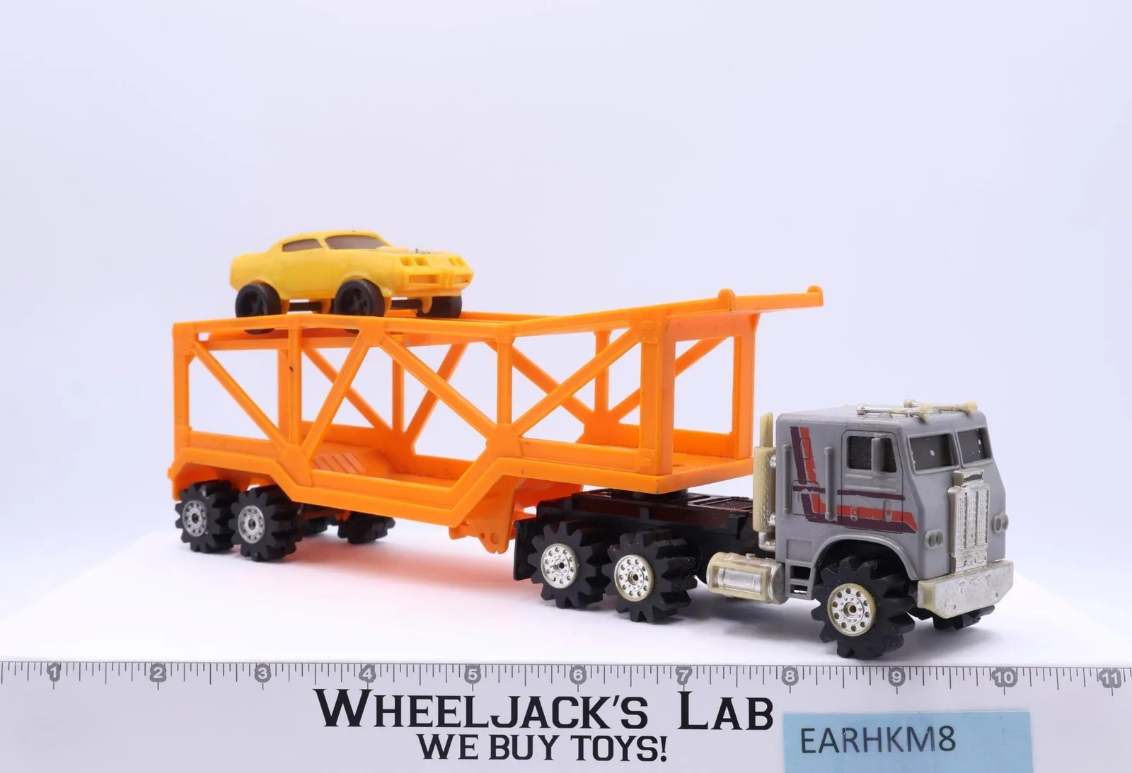 Kenworth Semi SILVER W/Car Trailer & Car 1980 Schaper Stomper 4X4 Road ...