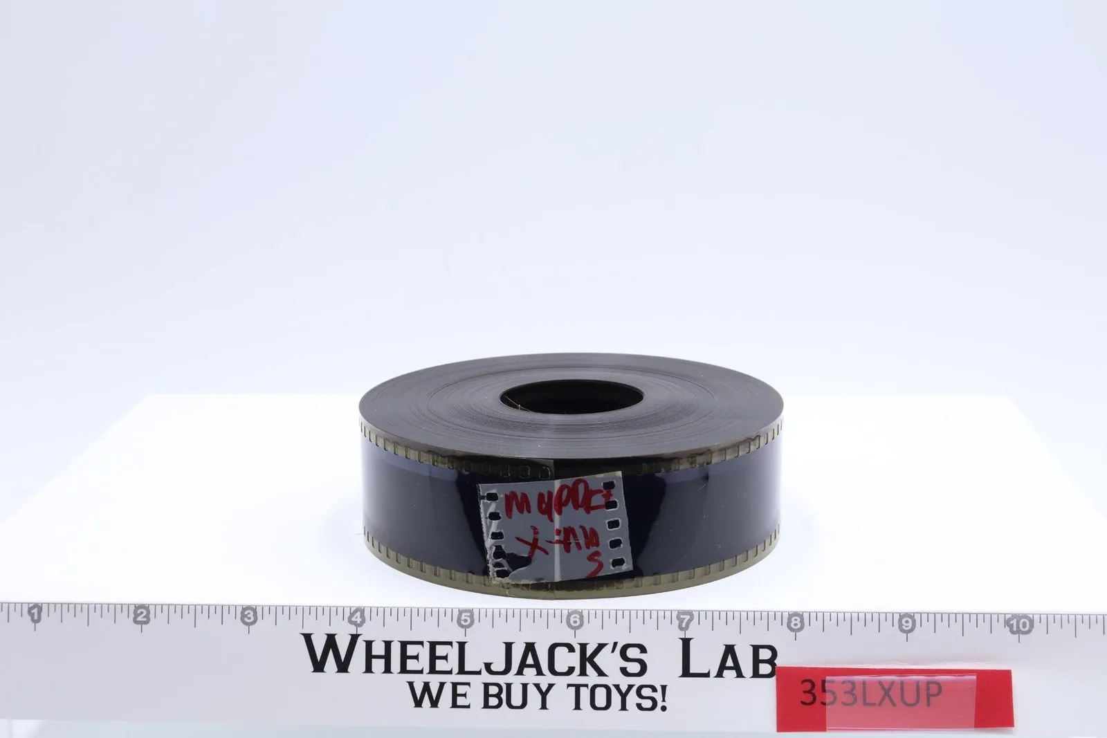Muppet Christmas Carol 35mm Film Trailer - Wheeljack's Lab