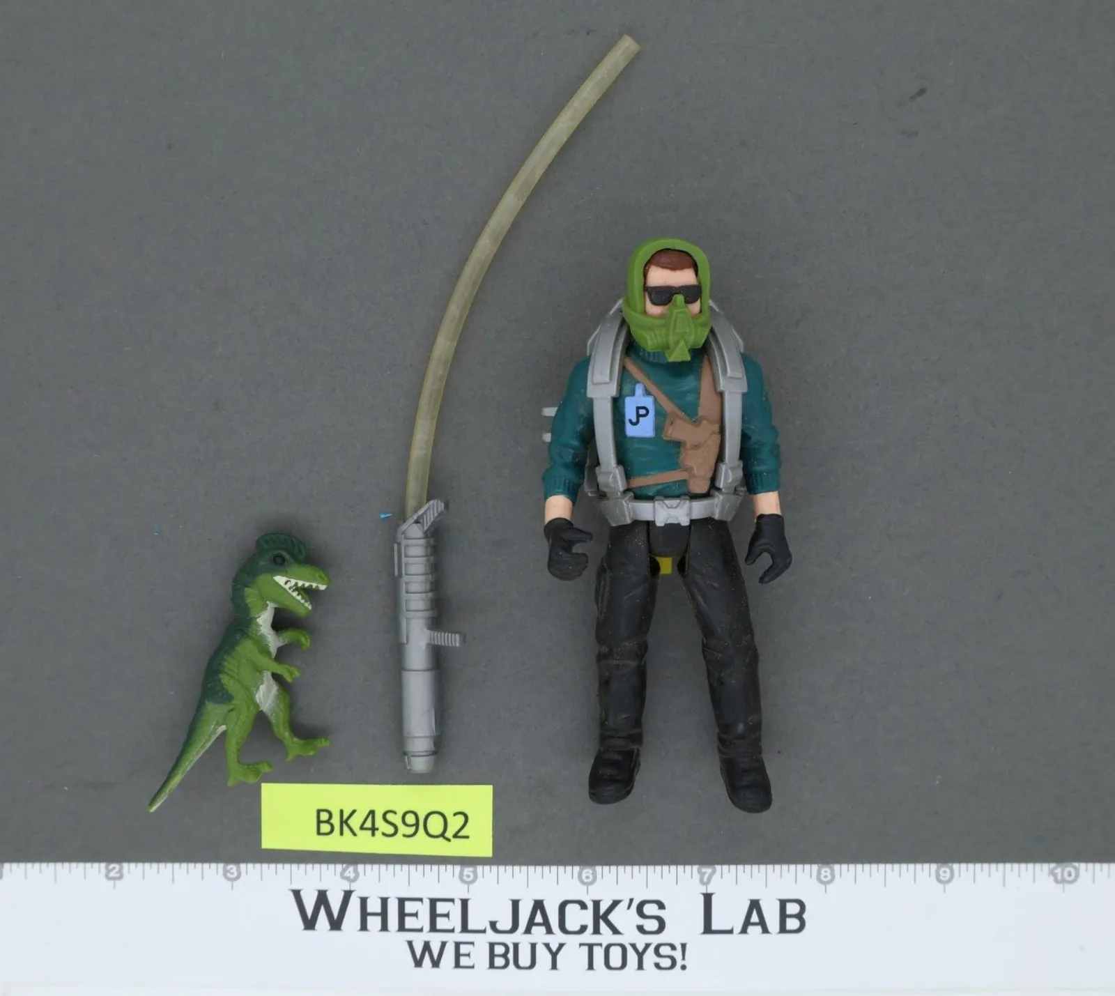 Dennis Nedry w/Tranq Spray Gun 100% Complete Jurassic Park 1993 Kenner ...