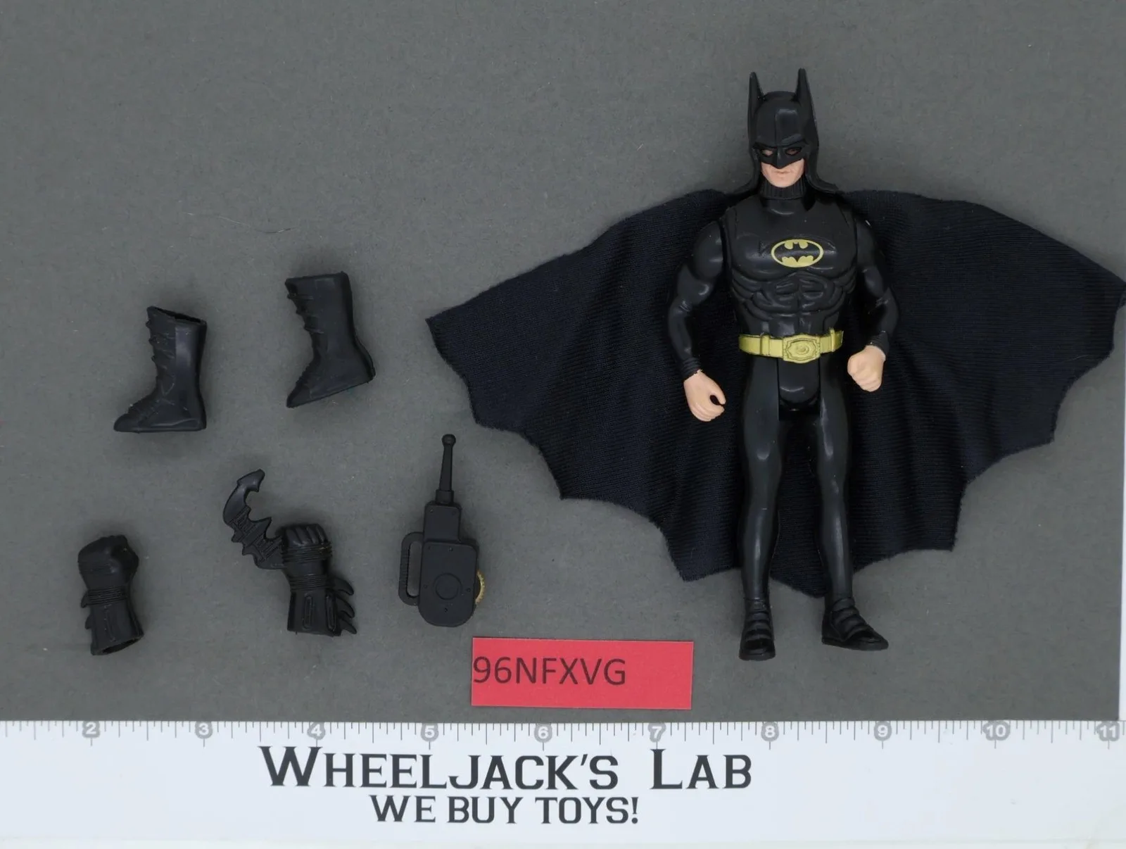 Bruce Wayne Quick Change Suit 100% Complete Batman Kenner 1991 Vintage ...